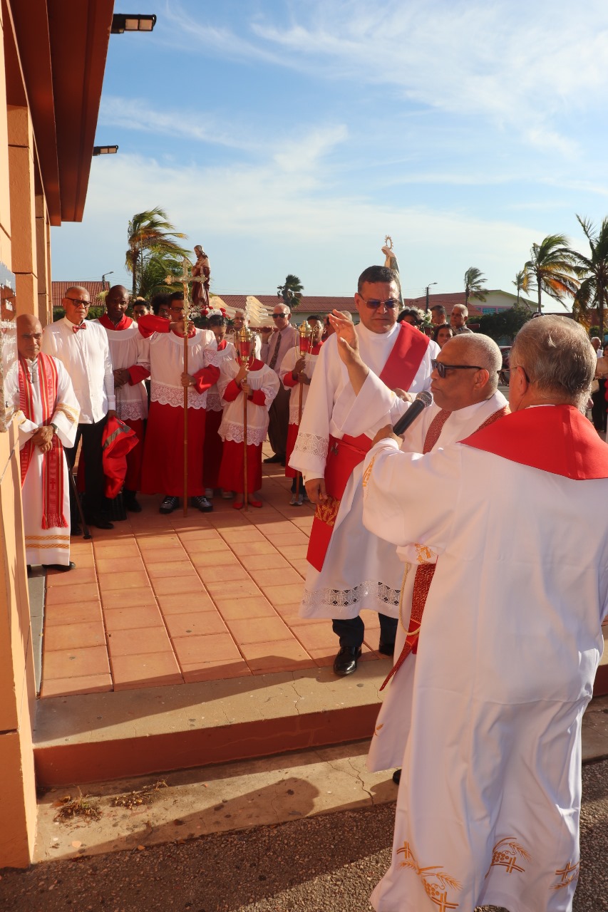 125 aniversario di Parokia Sagrado Curazon di Hesus a wordo celebra cu ...
