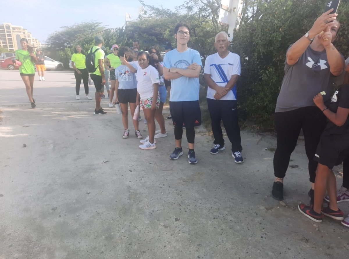 Colegio Conrado Coronel a organiza un “Fun Walk & Run” cu tema “Shine ...