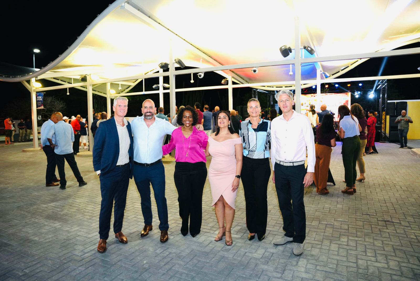 Aruba Bank a inaugura su Drive-Thru Center na Savaneta