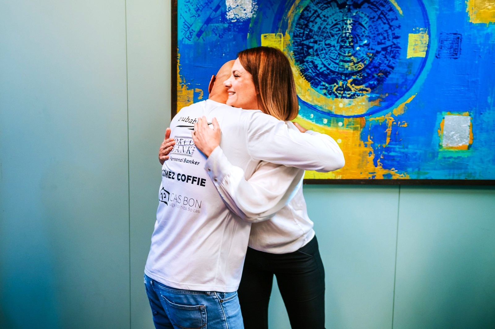 Aruba Bank cu donacion na Fundacion CORESA pa bringa y reduci Cancer di ...