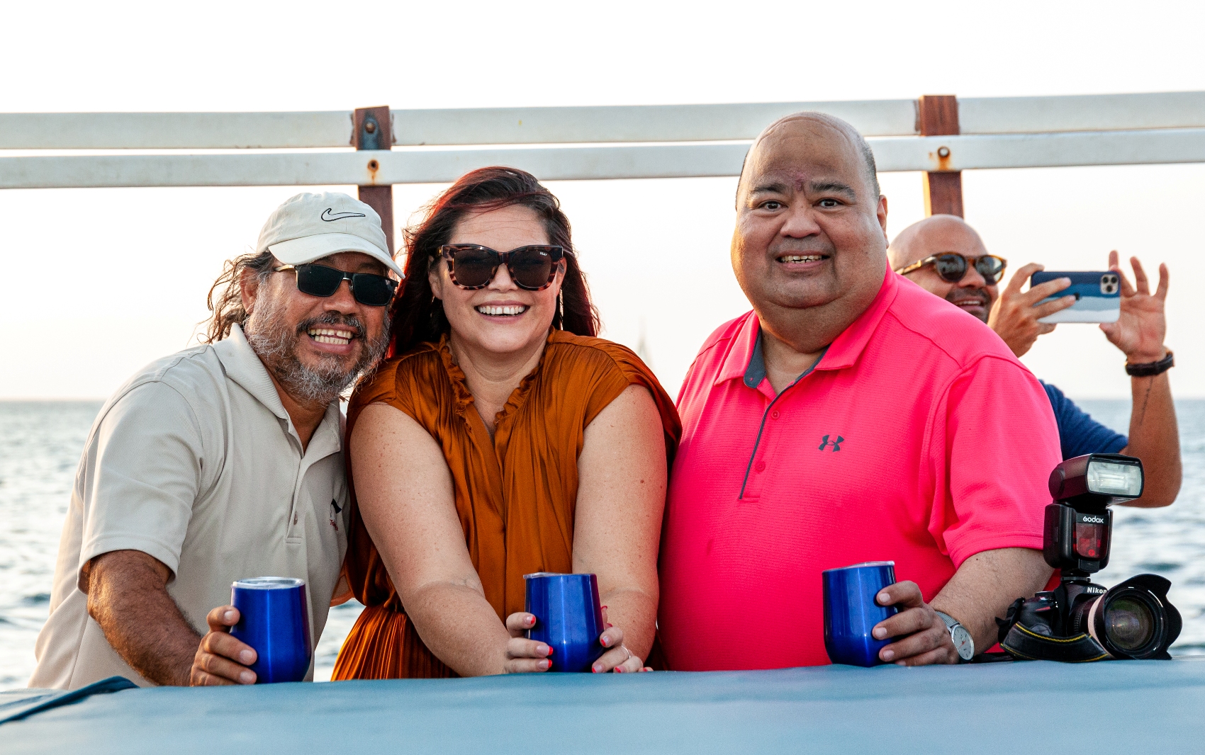 Aruba Bank ta gradici prensa pa bon trabou y a celebra Dia di Prensa ...