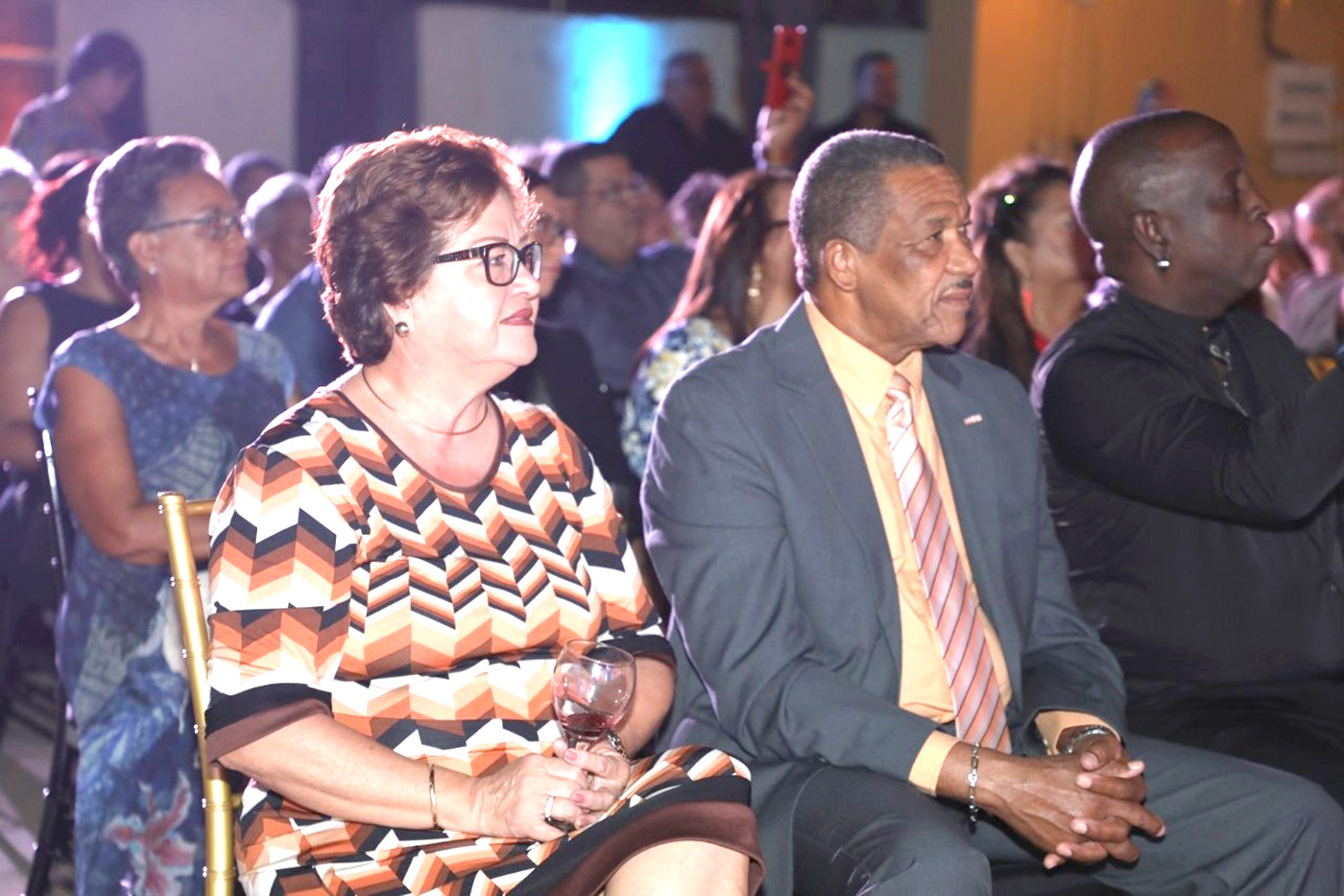 Aruba yorando e fayecimento di legendario Robert Jeand’or