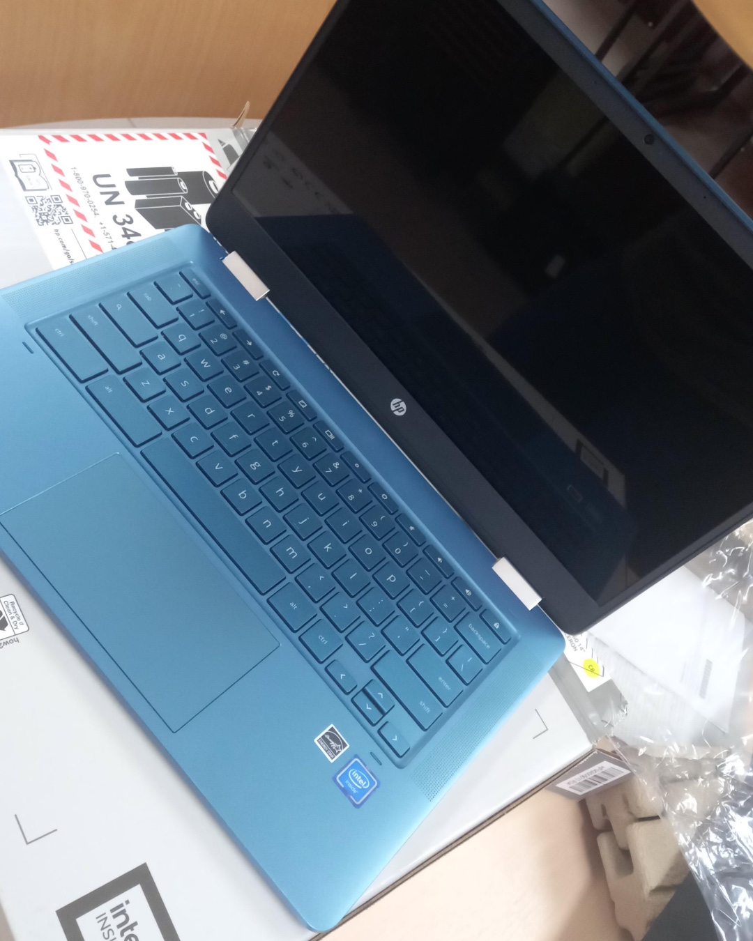 Colegio Laura Wernet Paskel a ricibi Chromebooks y Tablets pa 1ste y ...