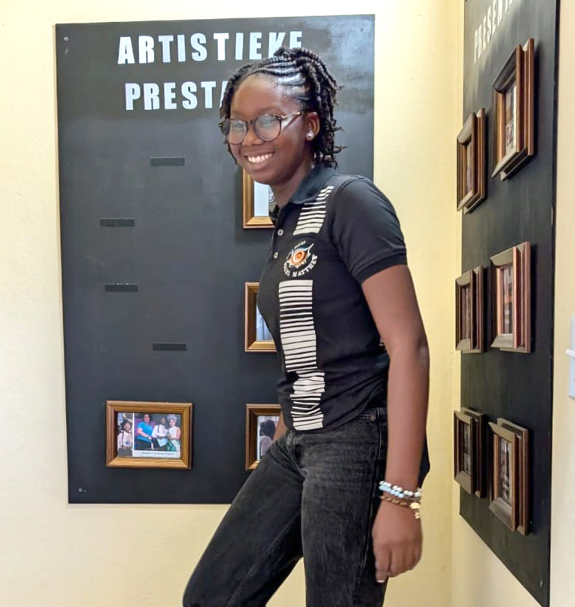 Colegio Nigel Matthew a honra alumnonan destacando den Carnaval