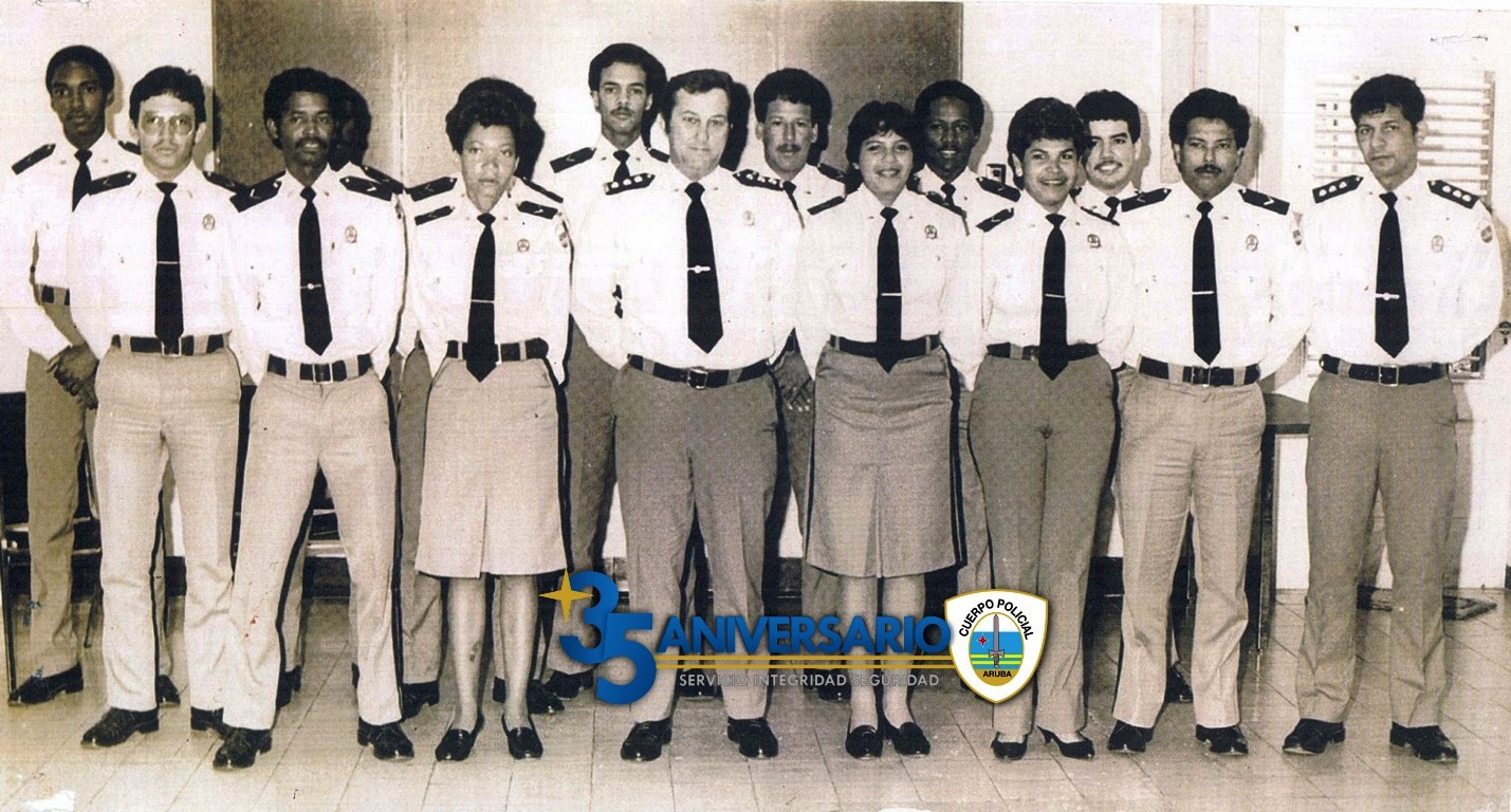 Cuerpo Policial Aruba ta celebra 35 aniversario