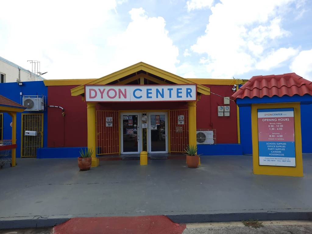 Dyon Center y Party by Dyon a bin pa satisface clientenan cu nan ...