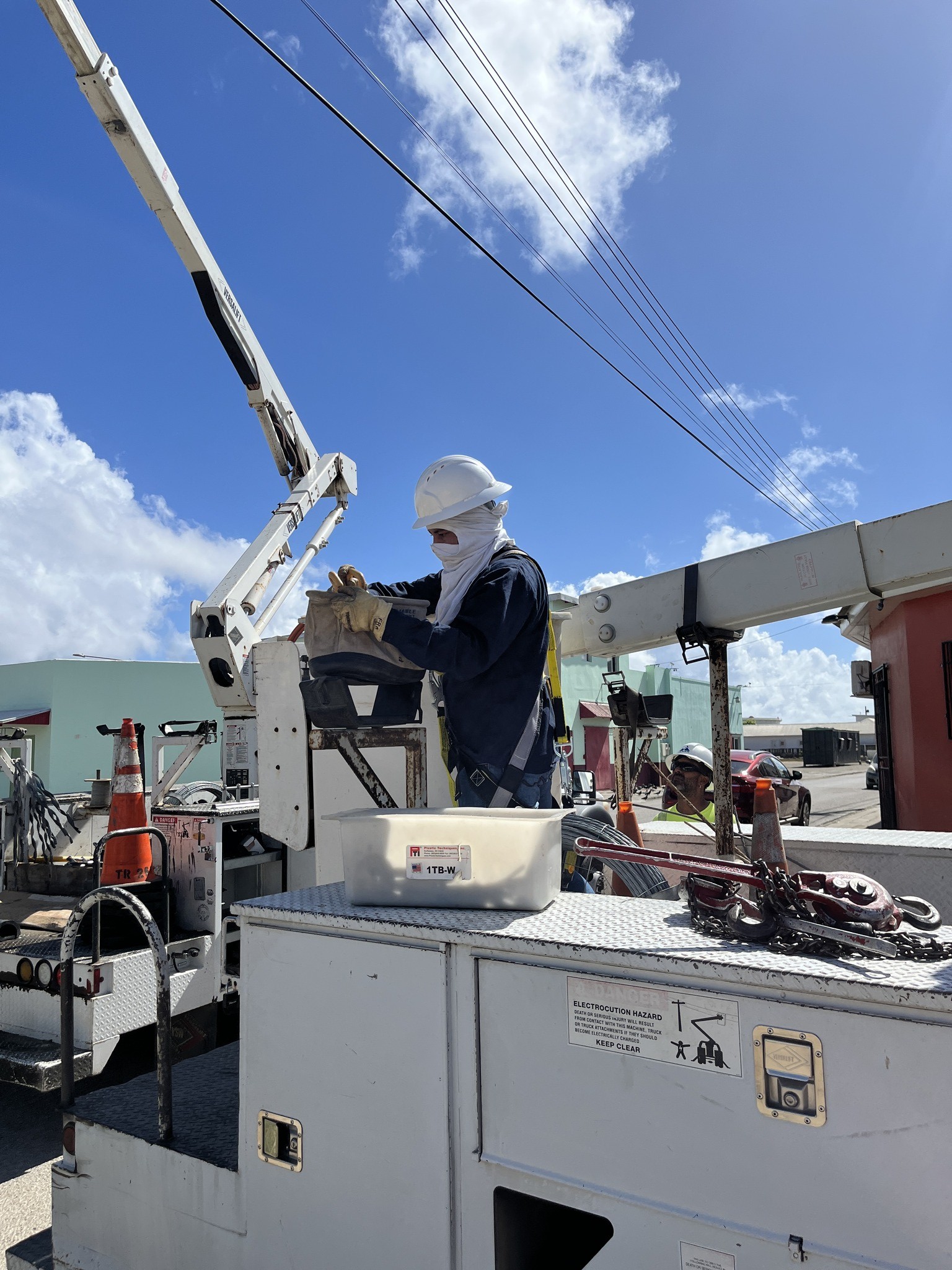 Elmar a haci trabao di mantenimento riba wayanan rond Aruba