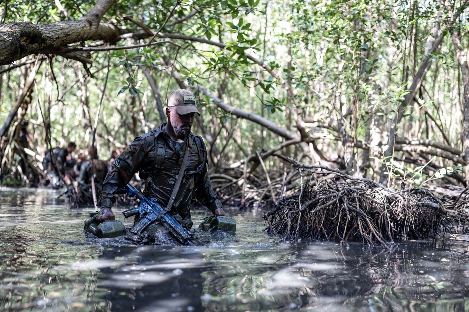 Esnan di Marinierskazerne a bay haya Commando Training Frances na ...