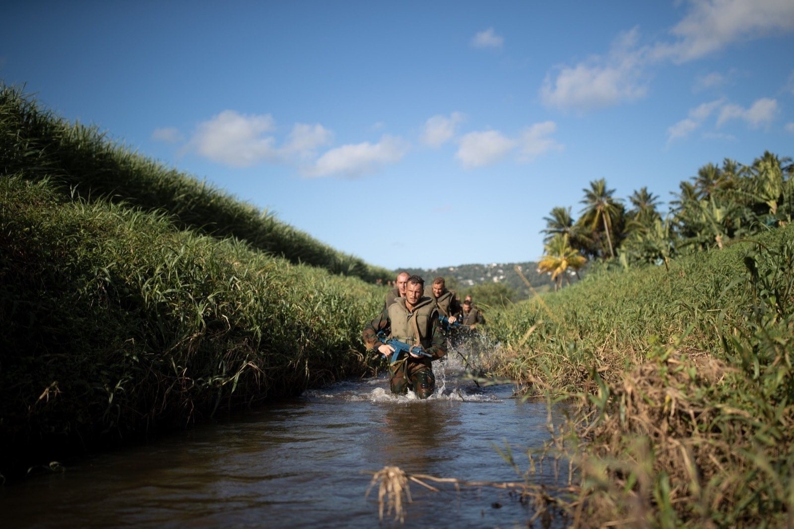 Esnan di Marinierskazerne a bay haya Commando Training Frances na ...