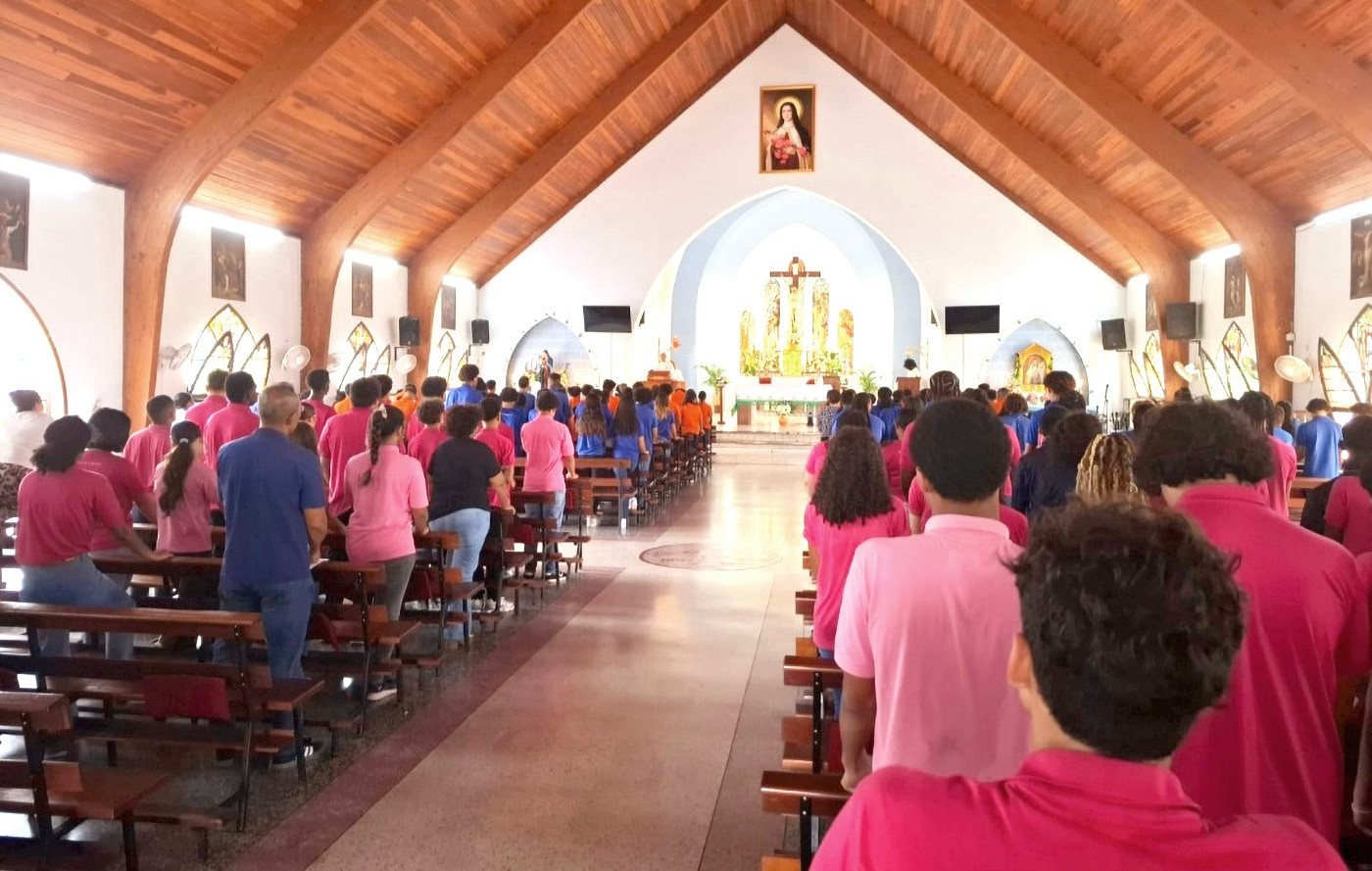 Filomena College MAVO a ricibi e bendicion