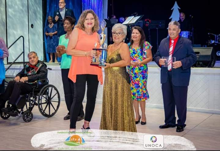 Fundacion Movemento ta bida cu exitoso atardi di cantante y bailadornan