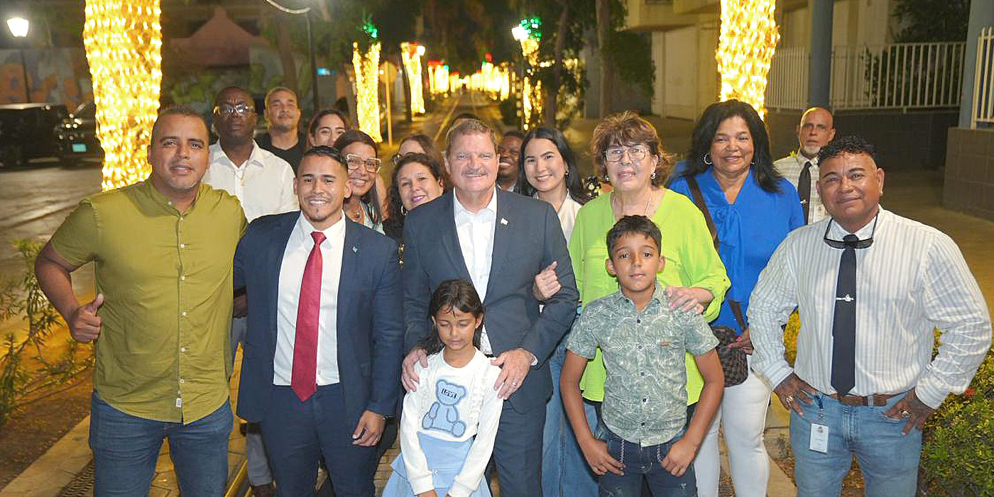 Gobierno a cende luznan di Pasco den Caya Betico Croes