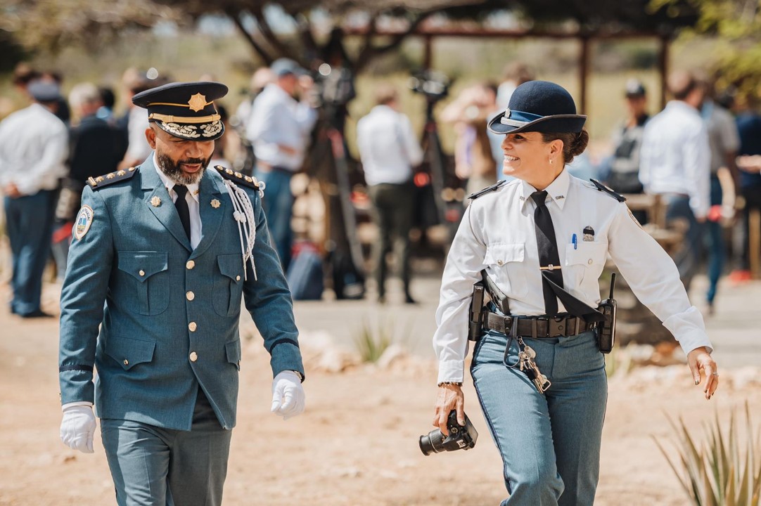Liliana Rasmijn a bira oficialmente Vocero Policial di Aruba