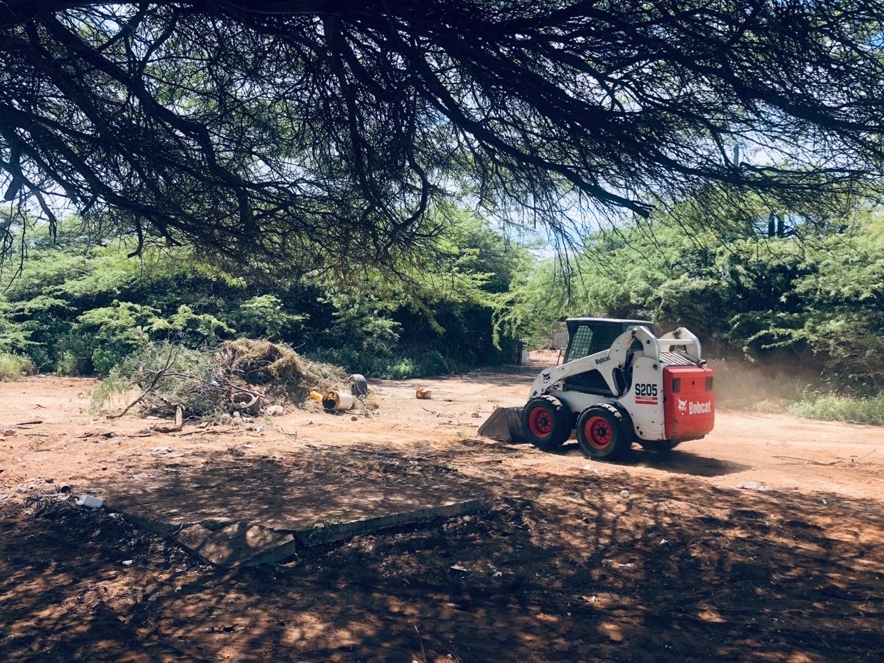 Lo cera entrada pabao di casnan di pueblo na Gielstraat pa stop ...