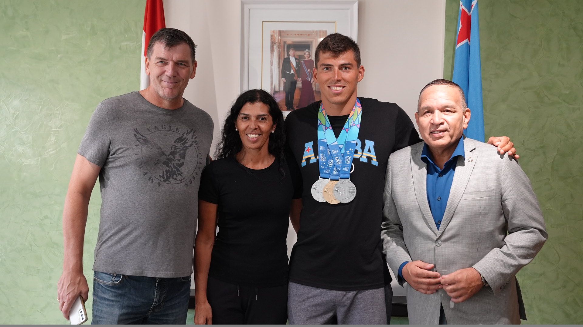 Mikel Schreuders a conkista 1 medaya di oro y 3 medaya di plata den ...