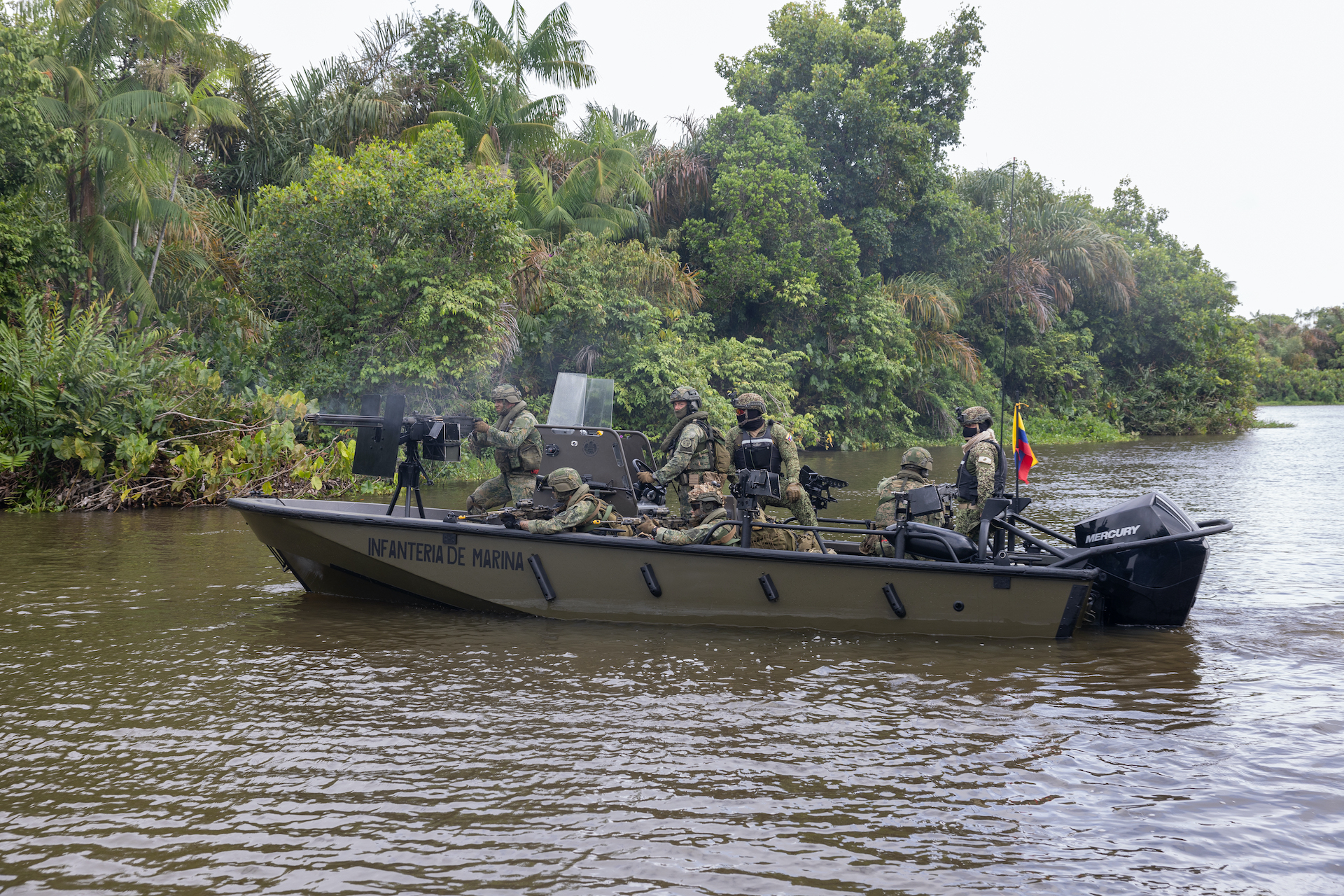 Pa prome biaha mariniernan Hulandes y Colombiano a tene un ehercicio ...