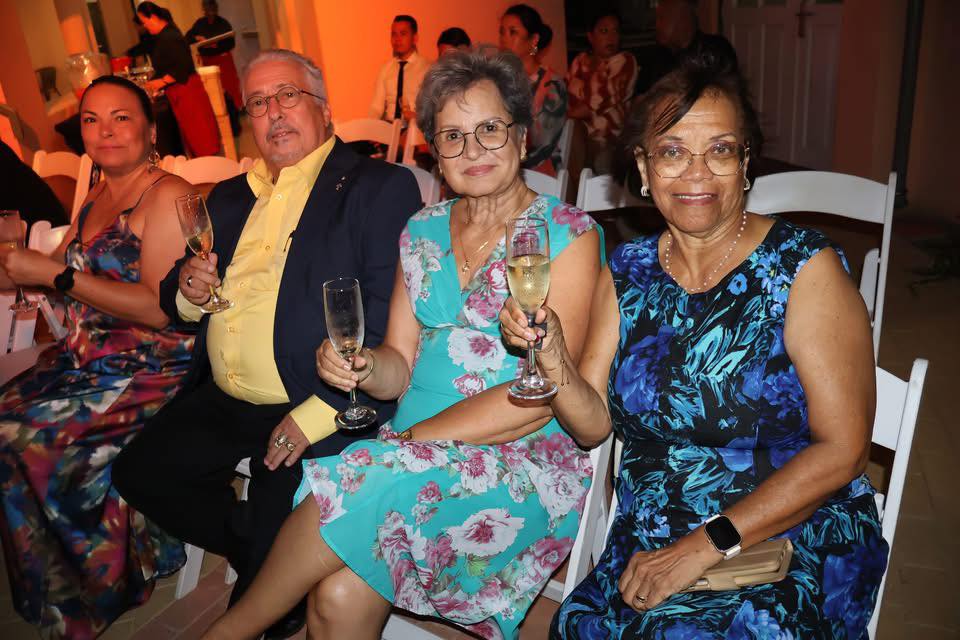 Plaza Hubert “Lio” Booi a wordo reinaugura durante un bunita ceremonia