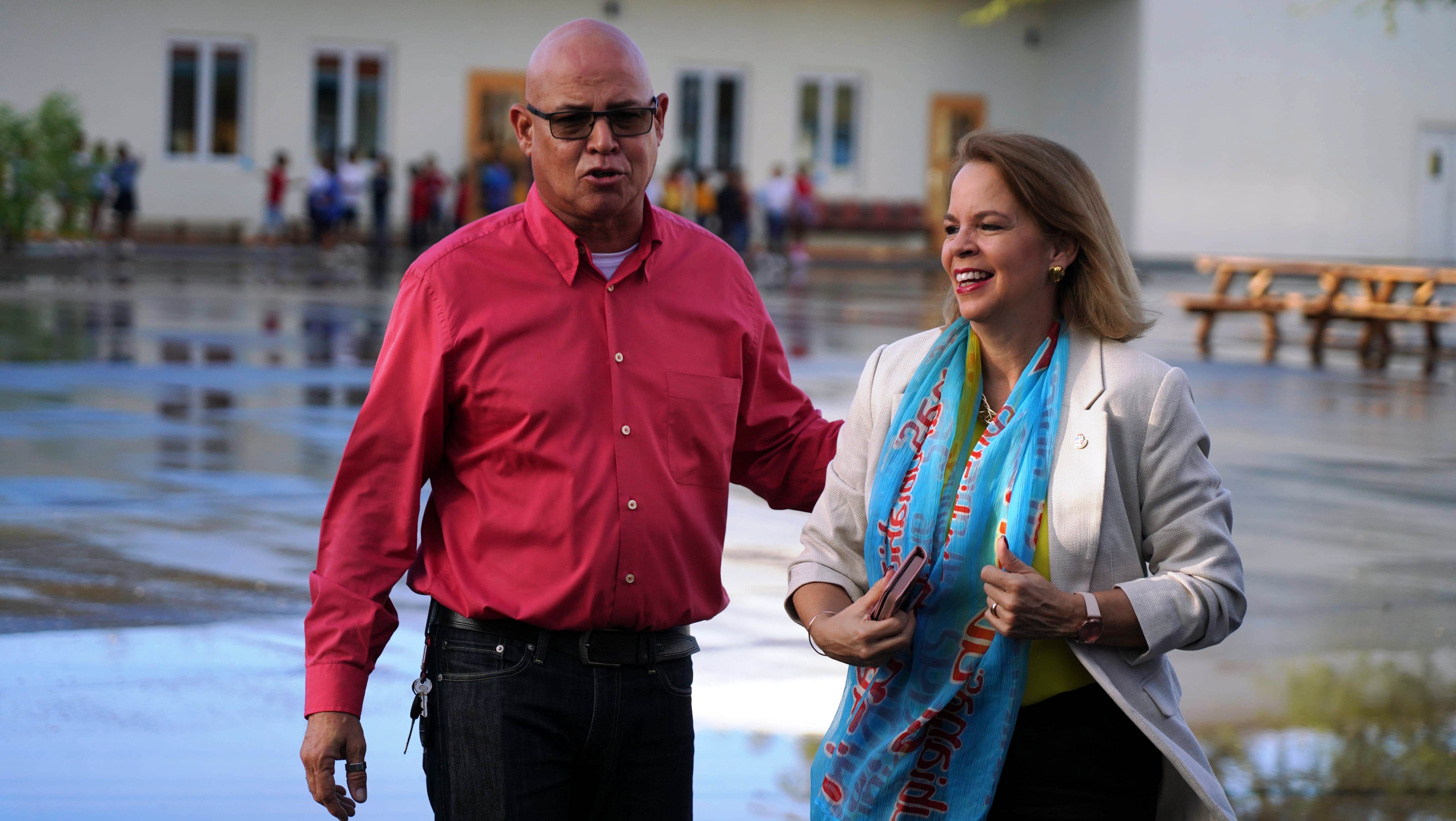 Prome Minister a duna un charla riba Betico su bida y su lucha na ...