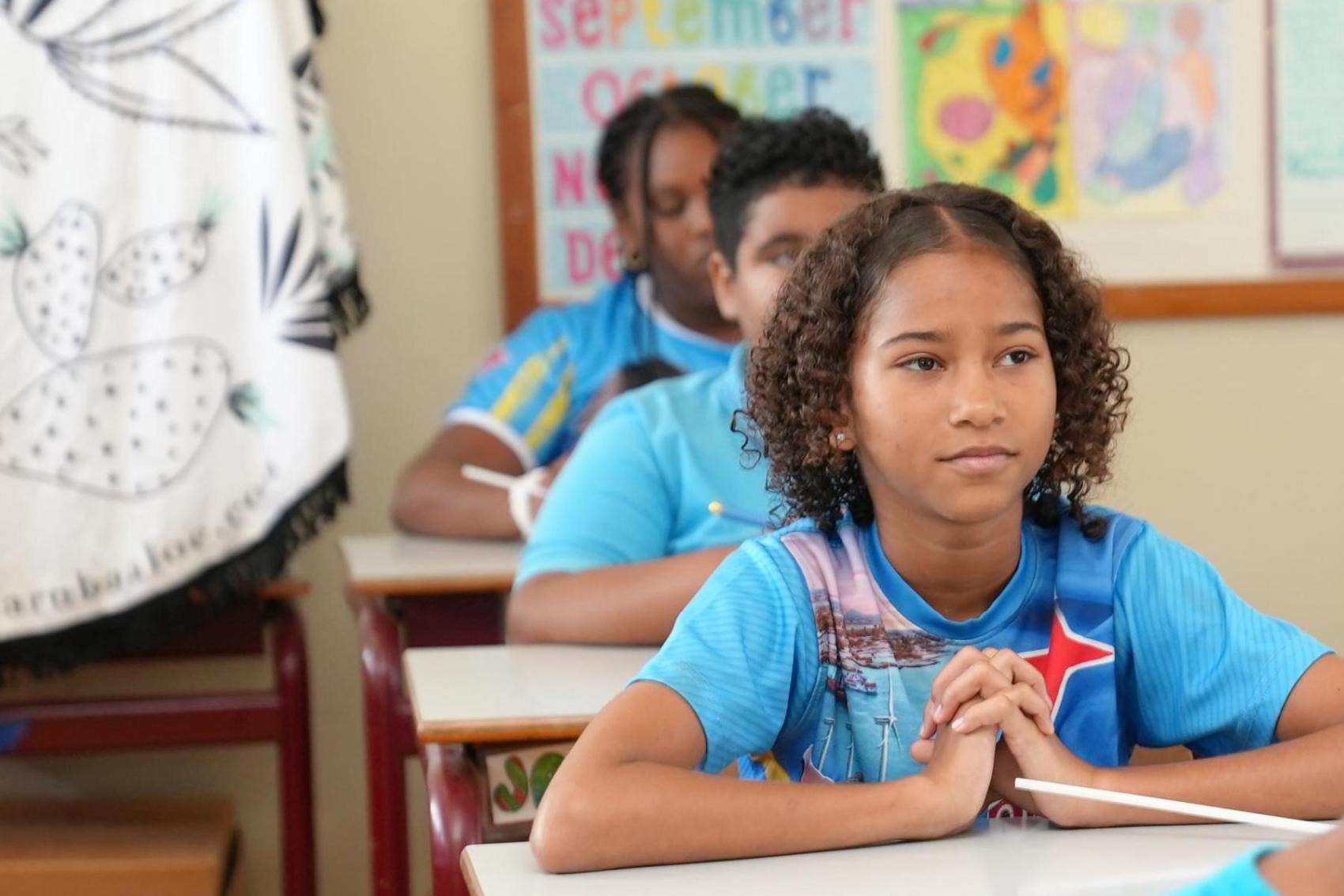 Prome minister a bishita Graf von Zinzendorf School