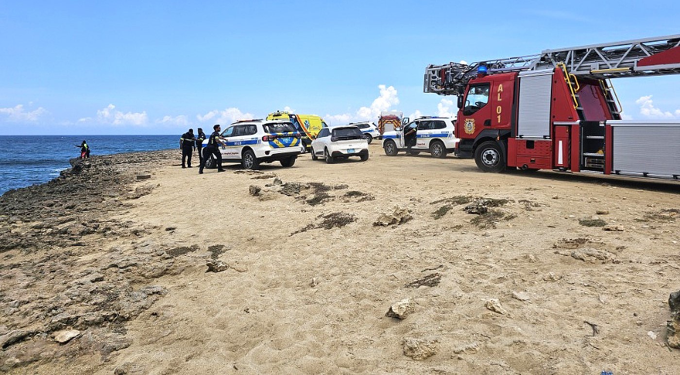 Rescate na costa panort di un turista cu a cay di baranca
