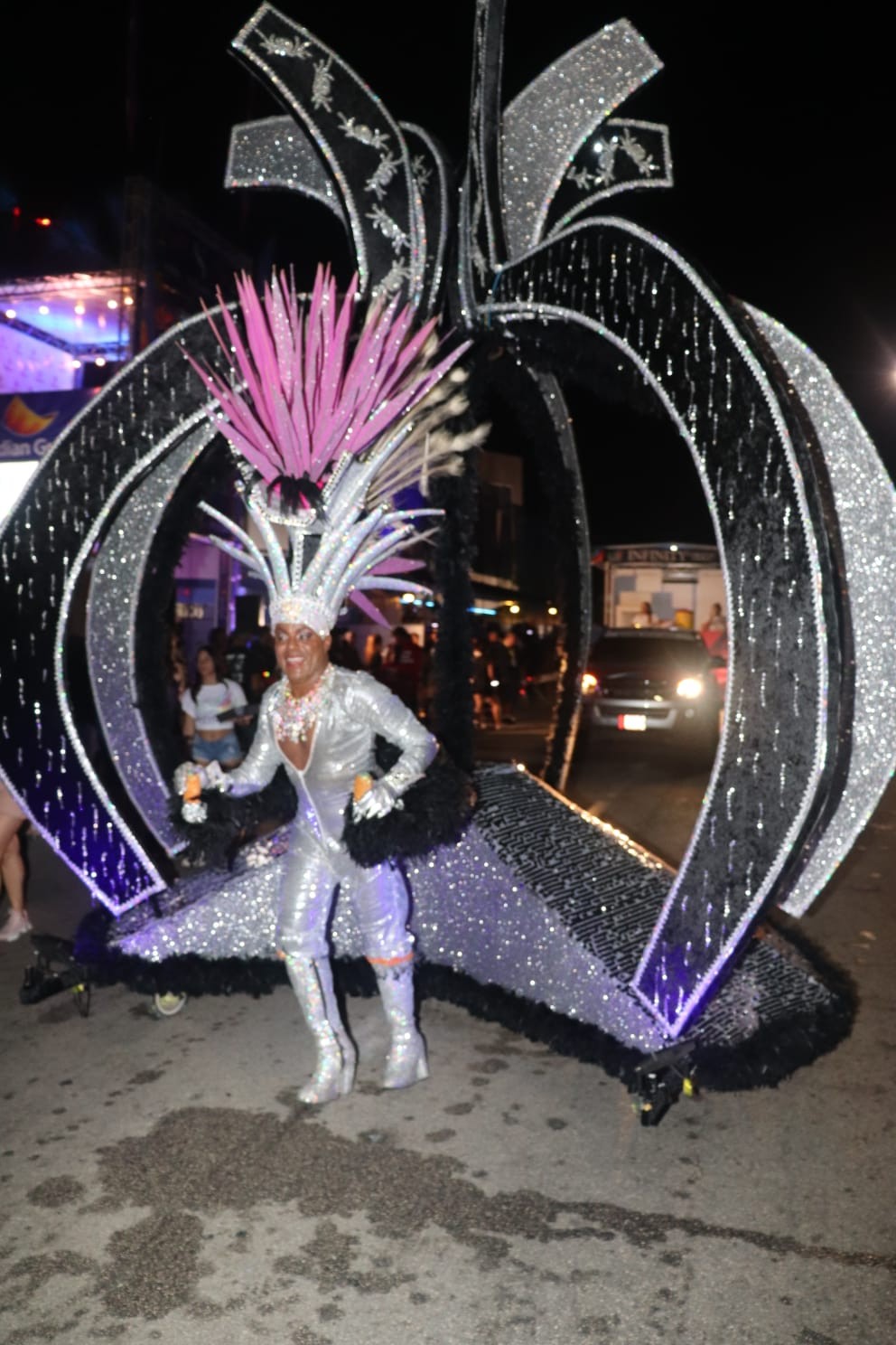 Sublime tabata Lighting Parade di Carnaval 70