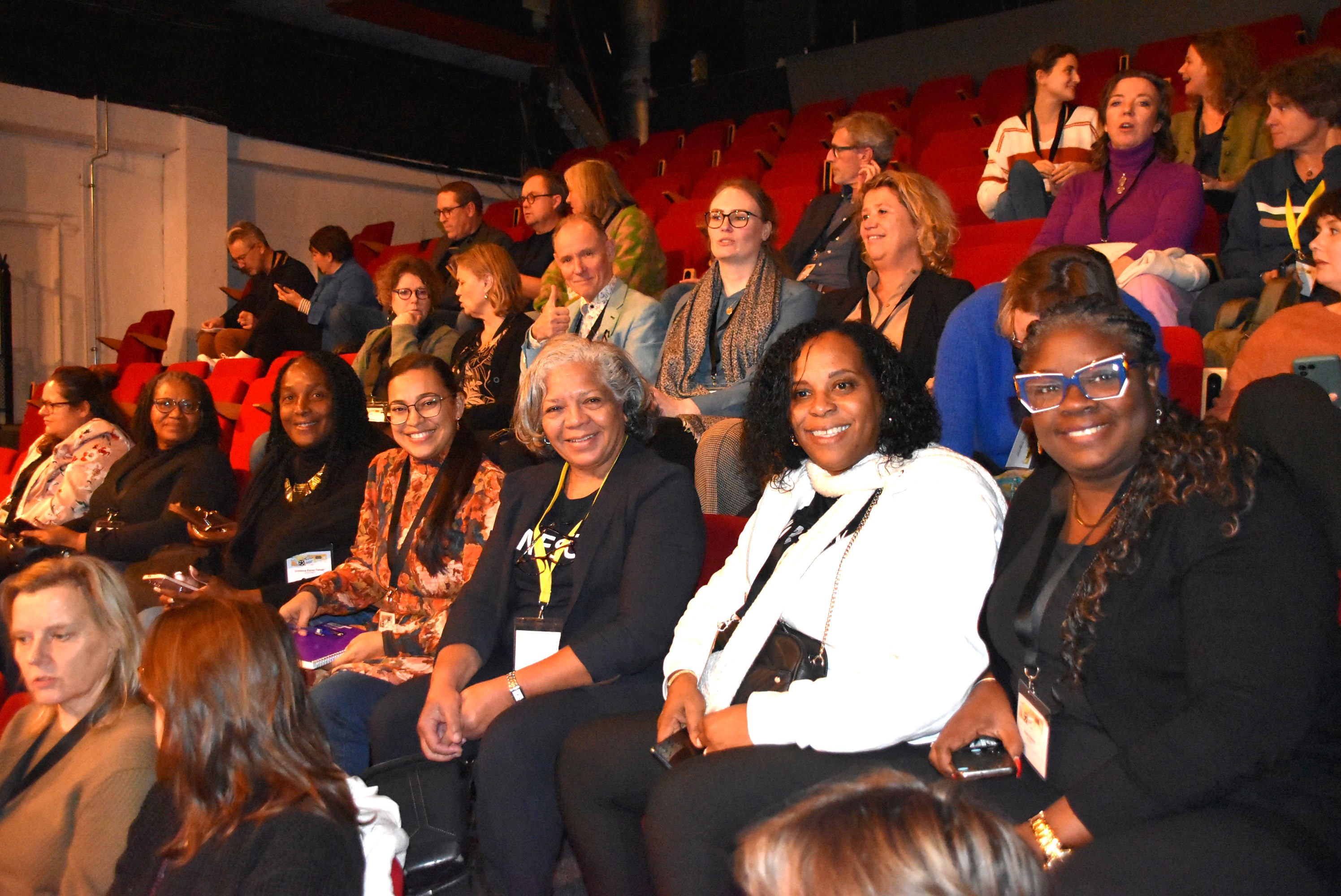 UNESCO-Aruba di bishita na Hulanda den cuadro di e Programa di ...