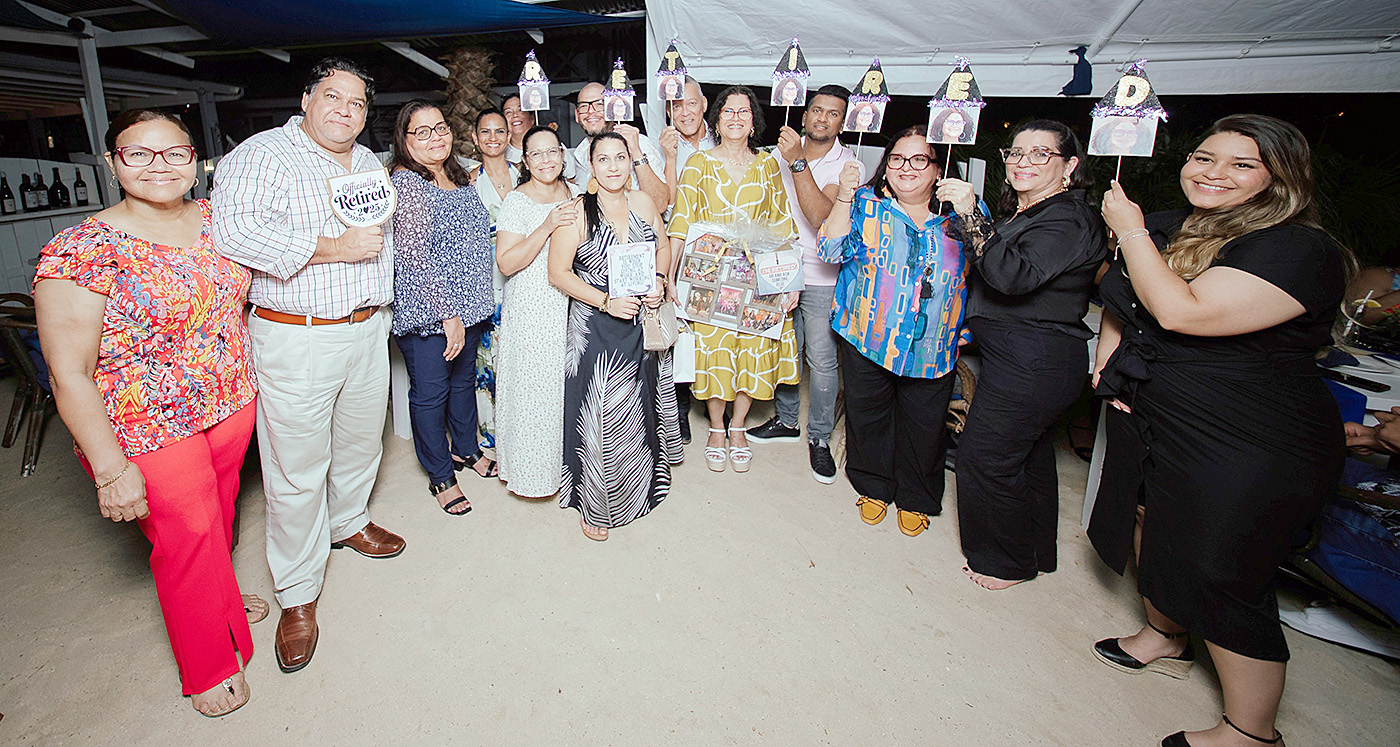 Un brindis pa Sandy Geerman cu a bay goza awo di su pensioen
