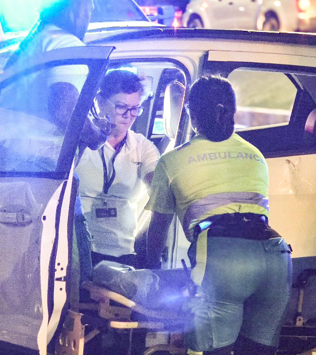 Vehiculo a dal contra baranca y kenter riba WVB Boulevard